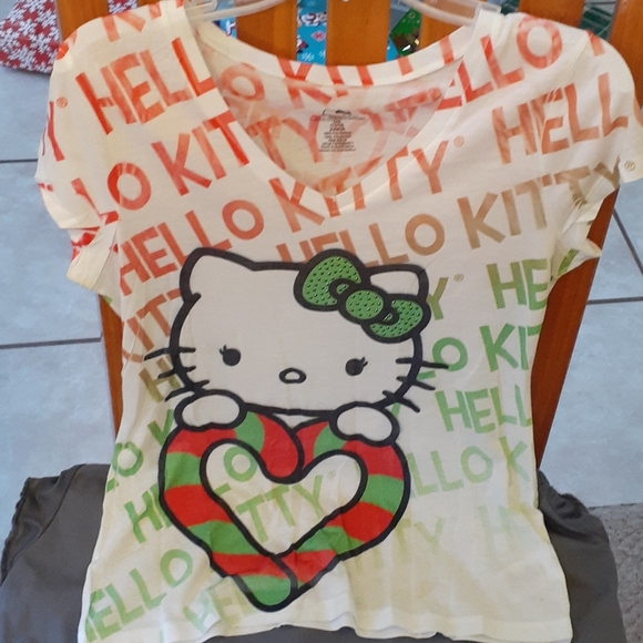 Hello Kitty | Tops | Hello Kitty Short Sleeve Tees | Poshmark